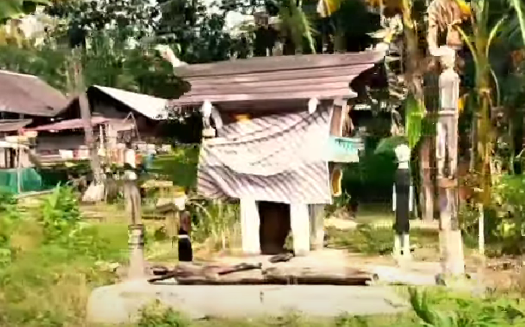 KAWASAN DESA ADAT BANGKAL DAN DANAU SEMBULUH – WISATA KALTENG